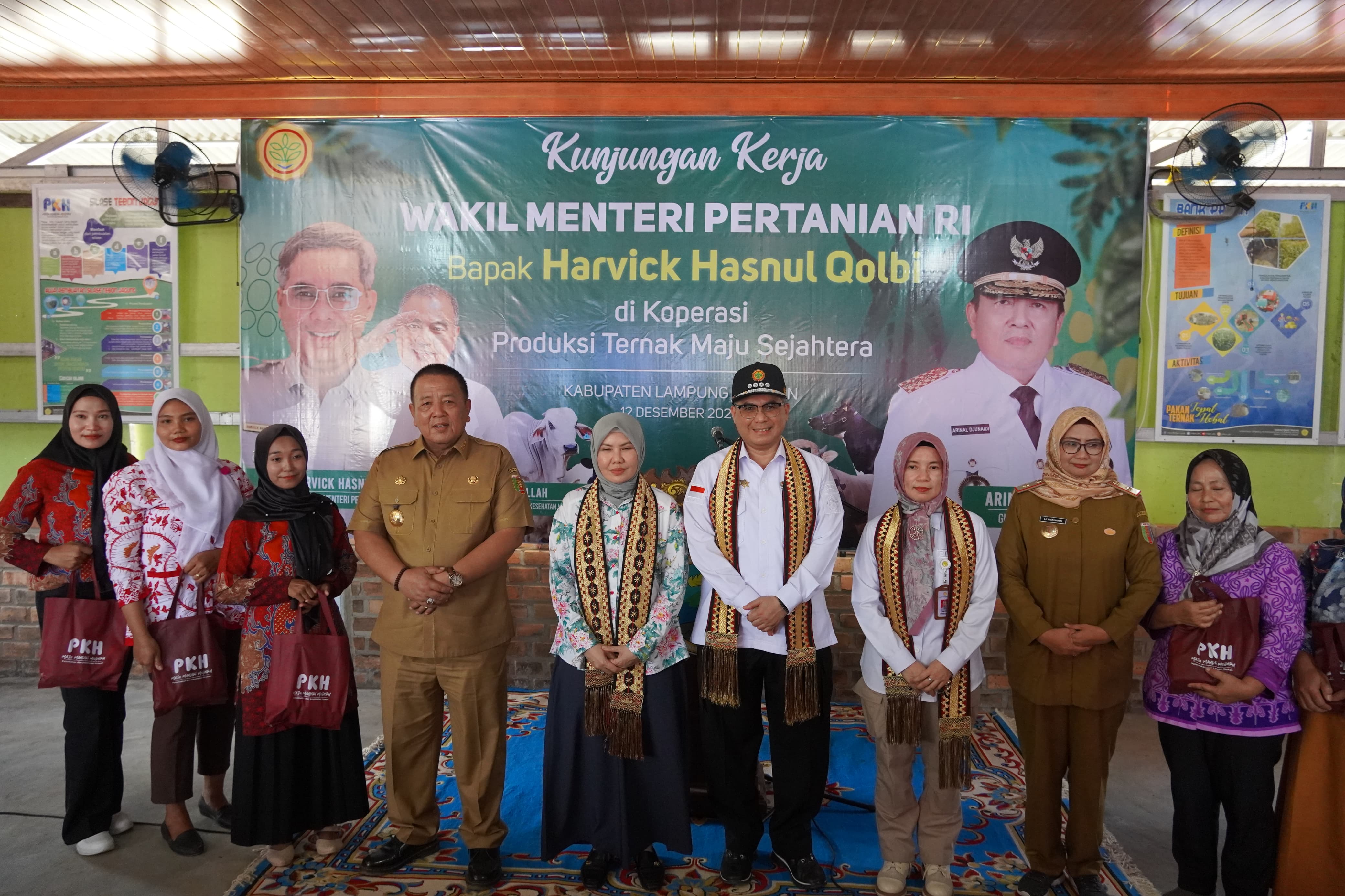 Gubernur Arinal Djunaidi Dampingi Wakil Menteri Pertanian Kunjungi ... Gubernur Arinal Djunaidi Dampingi Wakil Menteri Pertanian Kunjungi ...
